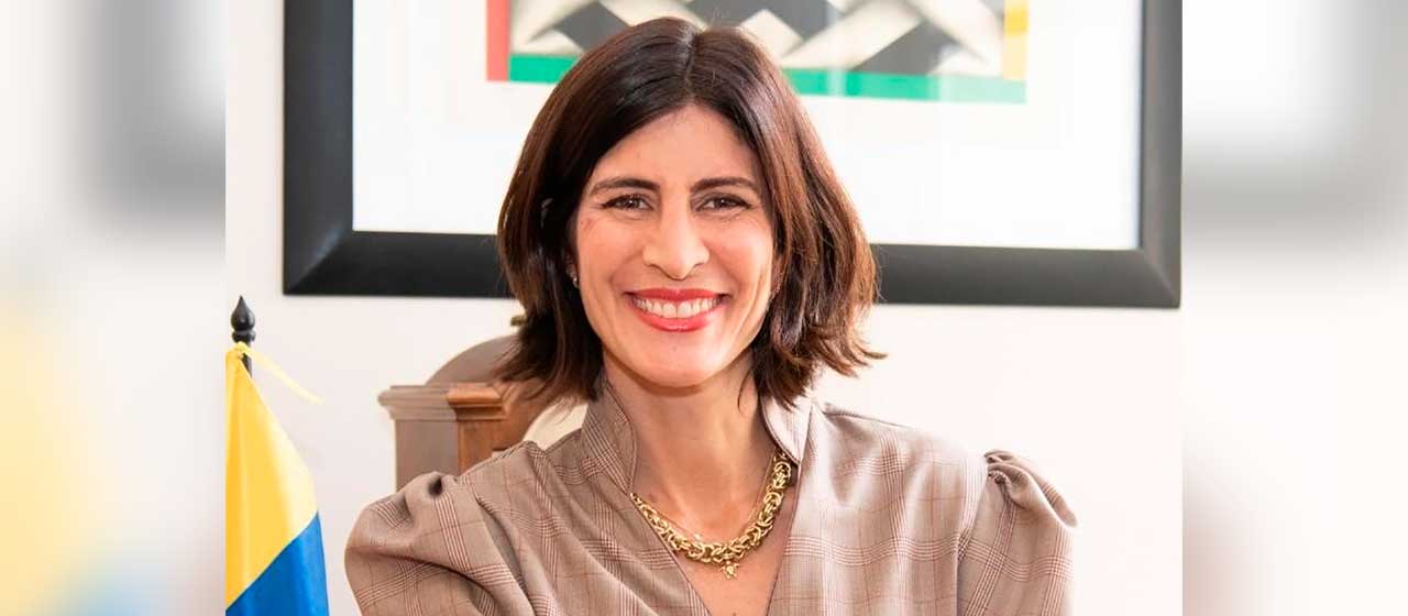 Alejandra Botero Barco, nueva directora del Departamento Nacional de ...